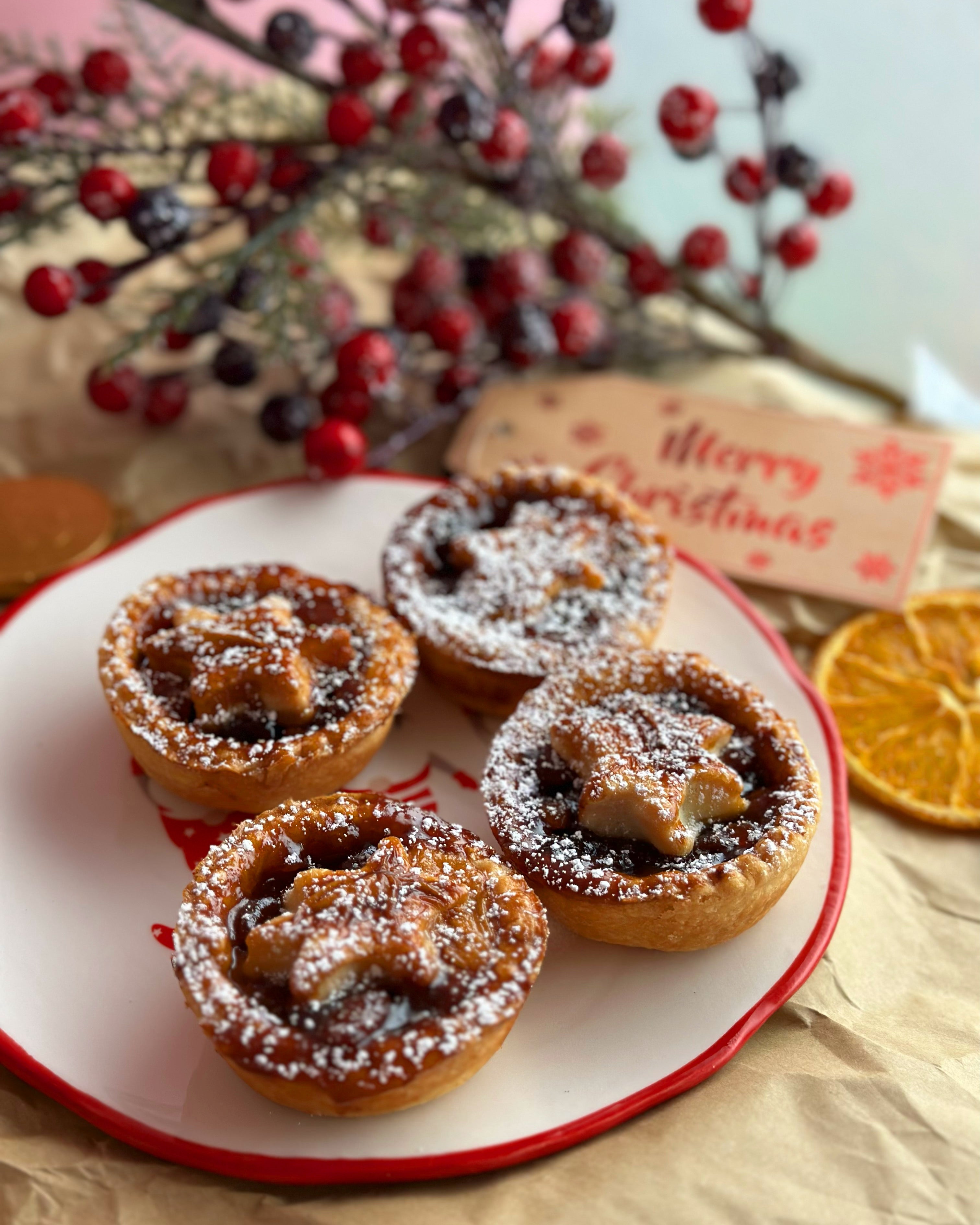 Christmas Pre Order – The Menu Cakery